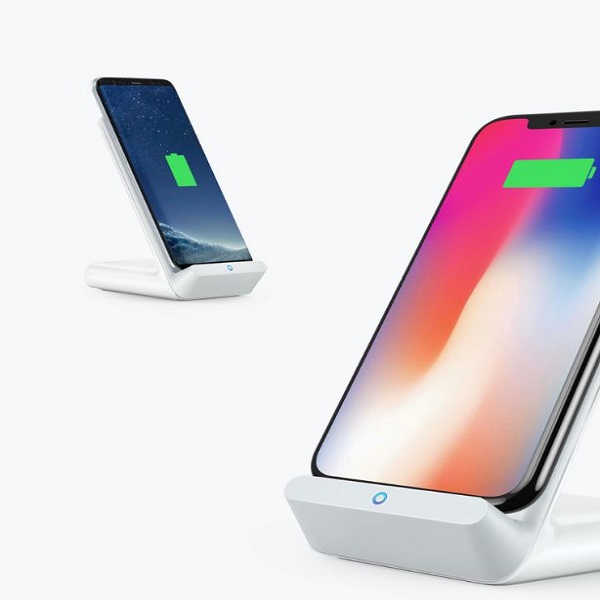 Anker PowerWave 7.5 Stand With Internal Cooling Fan - TechUber.PK